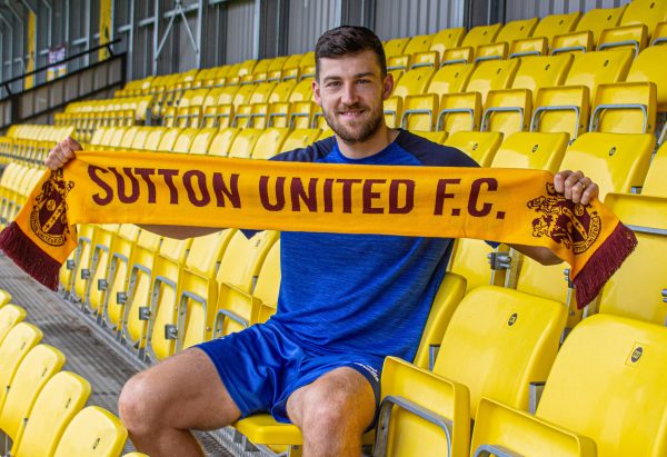 Ashley Nadesan joins on loan from Gillingham - Sutton United Football Club